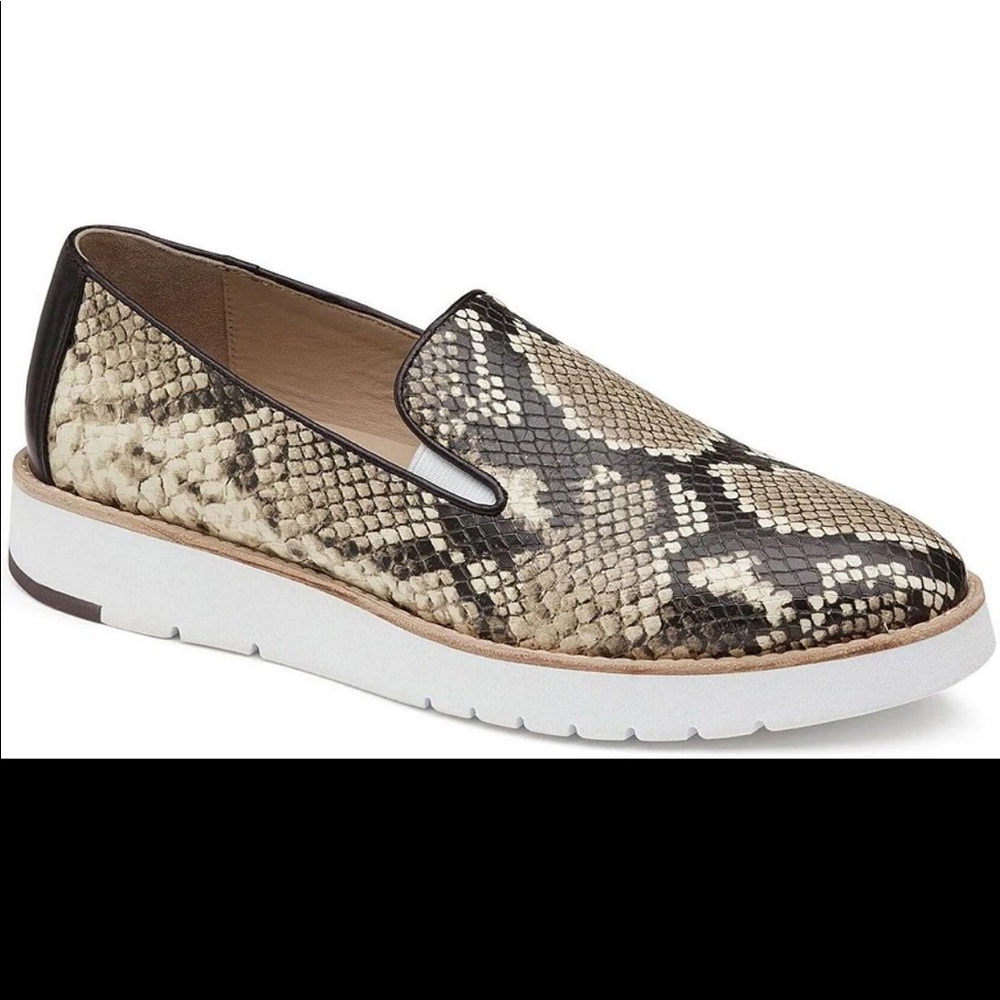 Johnston & Murphy. Penelope Slip-On Snake Print - Gem